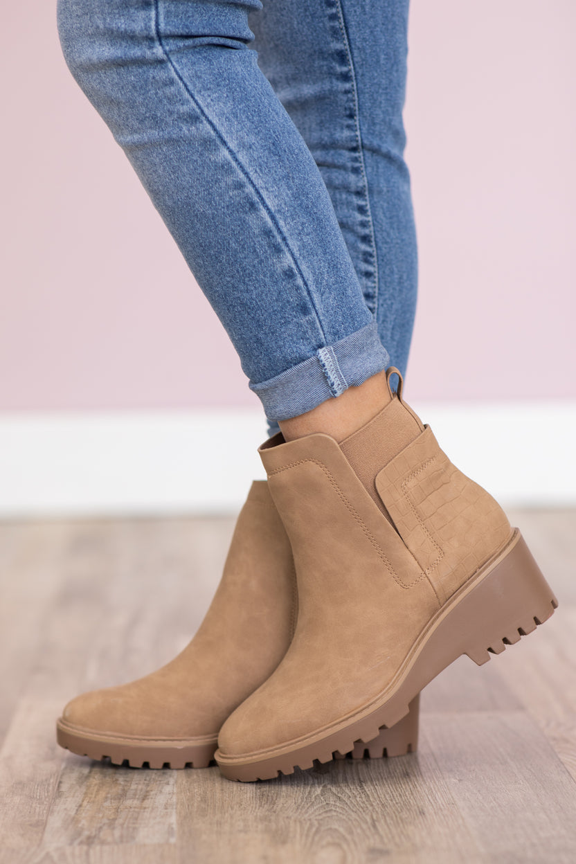 Women's Shoes, Sandals, Boots & Wedges | Filly Flair · Filly Flair